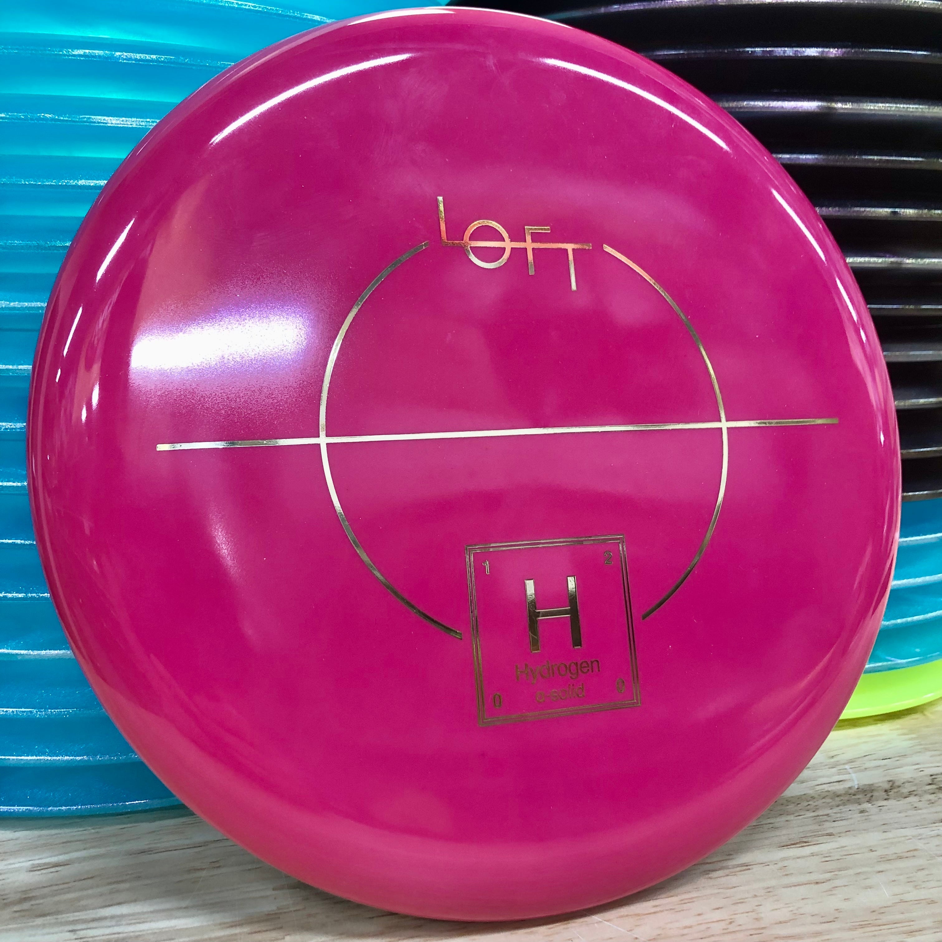 Loft Alpha Solid Hydrogen | Putt & Approach 1/2/0/0 | Local Route